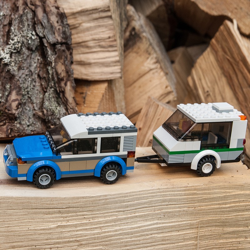 LEGO MOC 60117 SUV with Trailer by Keep On Bricking | Rebrickable ...