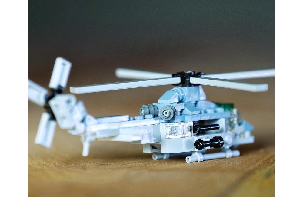LEGO MOC UH-1Y Venom USMC Huey Micro Helicopter by David.DStone ...