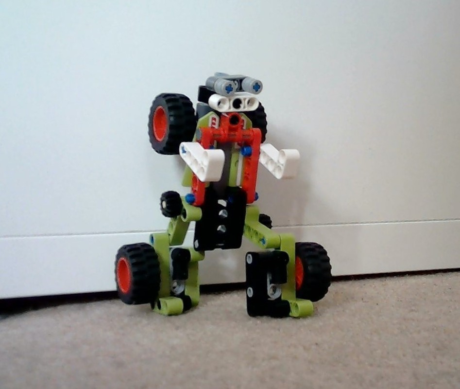 LEGO MOC 42102 Theodore Jointman by K.r.t.f | Rebrickable - Build with LEGO