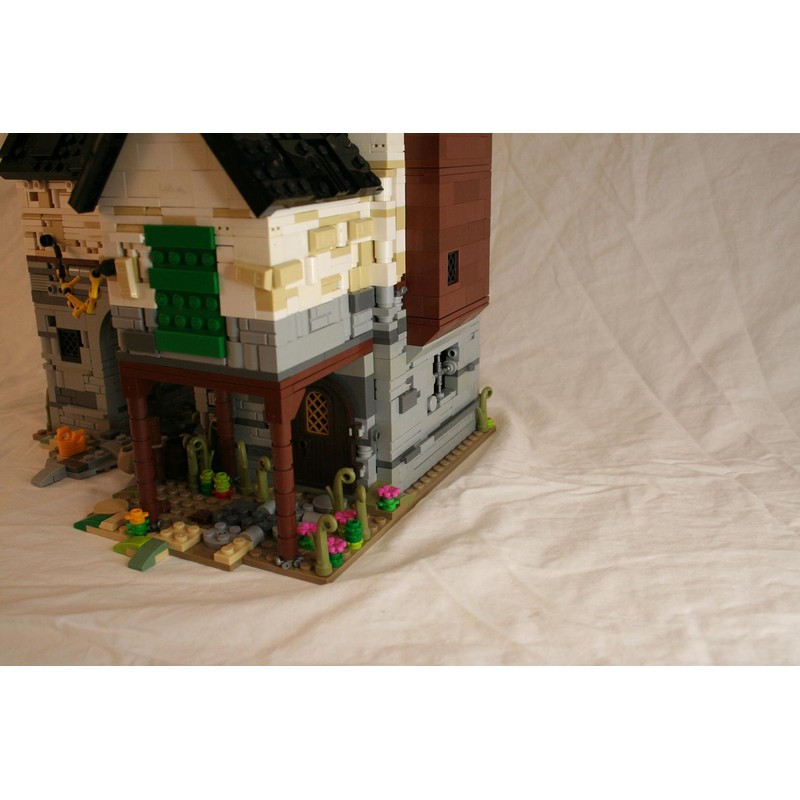 LEGO MOC Medieval Customs House by noggels | Rebrickable - Build with LEGO