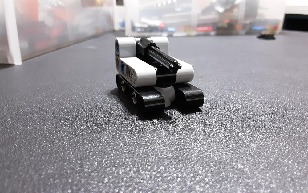 LEGO MOC Mini tank by qwertzzy | Rebrickable - Build with LEGO