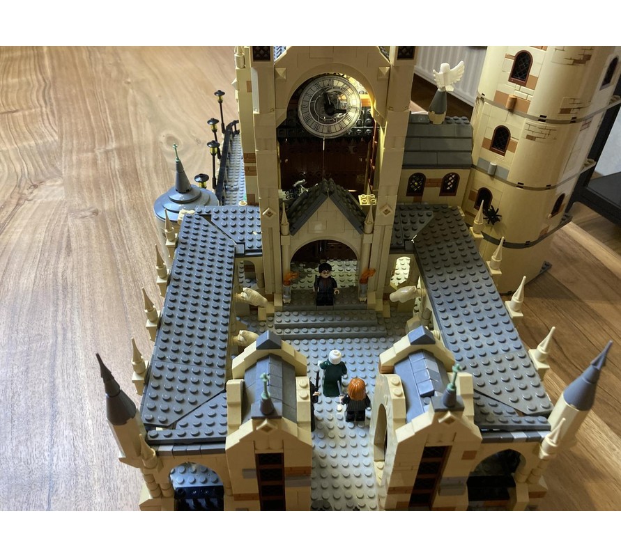 LEGO MOC Great Hall & Staircase Tower Version 1.0 by Brick_Sanchez ...