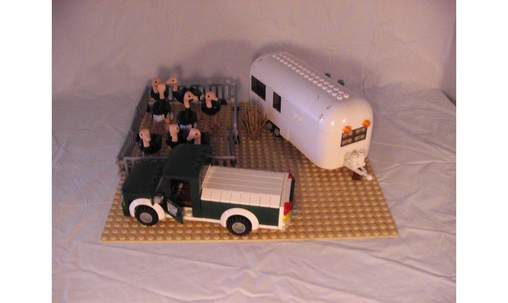 LEGO MOC AIRSTREAM Trailer by RTN_LNA | Rebrickable - Build with LEGO
