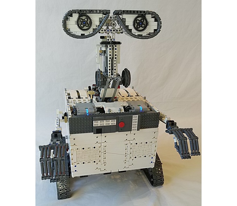 LEGO MOC Wall-e by Jason44 | Rebrickable - Build with LEGO