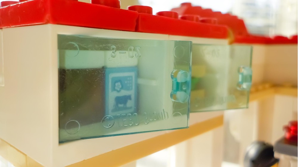 LEGO MOC Tesco Express by PogDog | Rebrickable - Build with LEGO