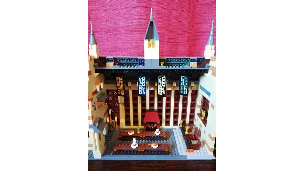 LEGO MOC UCS Great Hall by Crimson Coronet | Rebrickable - Build with LEGO