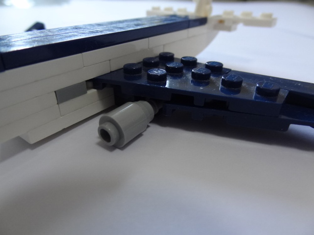 LEGO MOC 31039 + 75884 Mini Boeing 737 by Dusty369 | Rebrickable ...