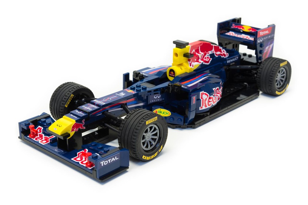 Lego Moc Red Bull Rb7 By Noahl Rebrickable Build With Lego