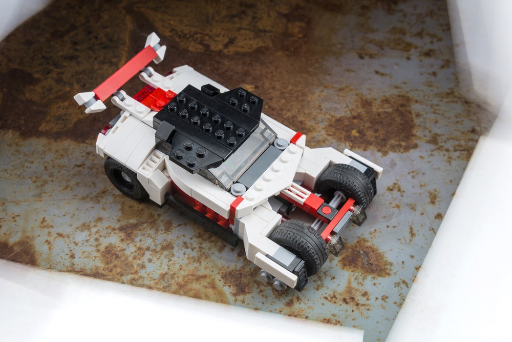 LEGO MOC 31006 Spaceship on Wheels by Keep On Bricking | Rebrickable ...