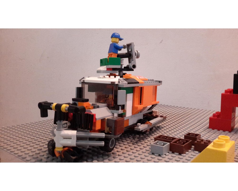 LEGO MOC 60118 - Post-Apocalyptic Armored Truck by LegoOri ...