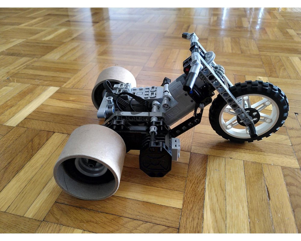 LEGO MOC RC Drift Trike by Tschoban | Rebrickable - Build with LEGO