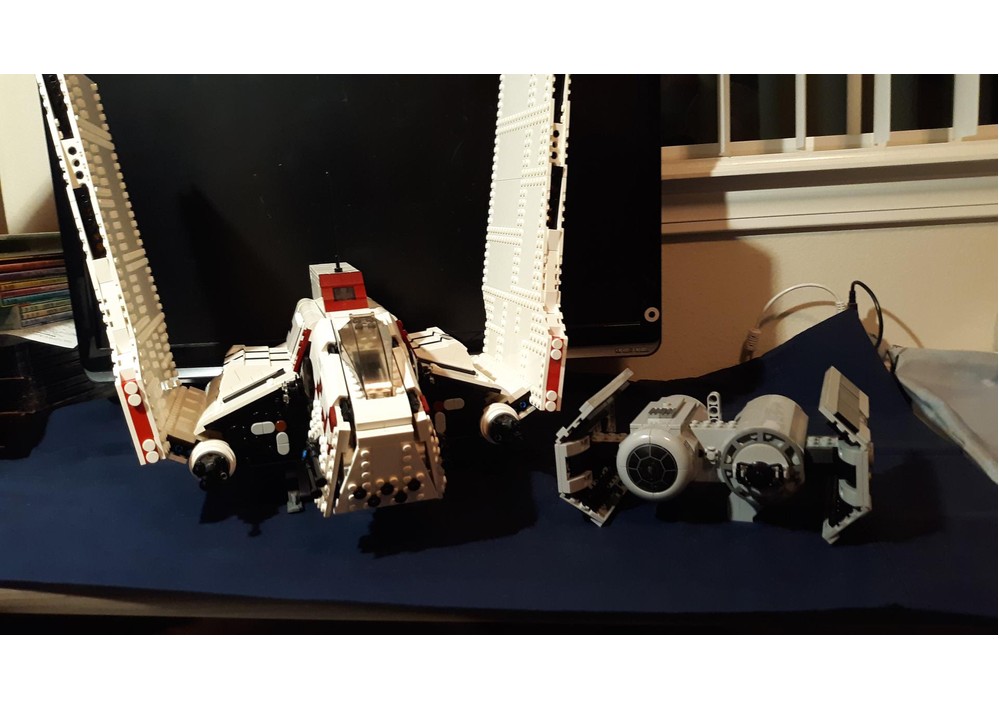 LEGO MOC Republic Shuttle with TIE Bomber by wheelsspinnin ...