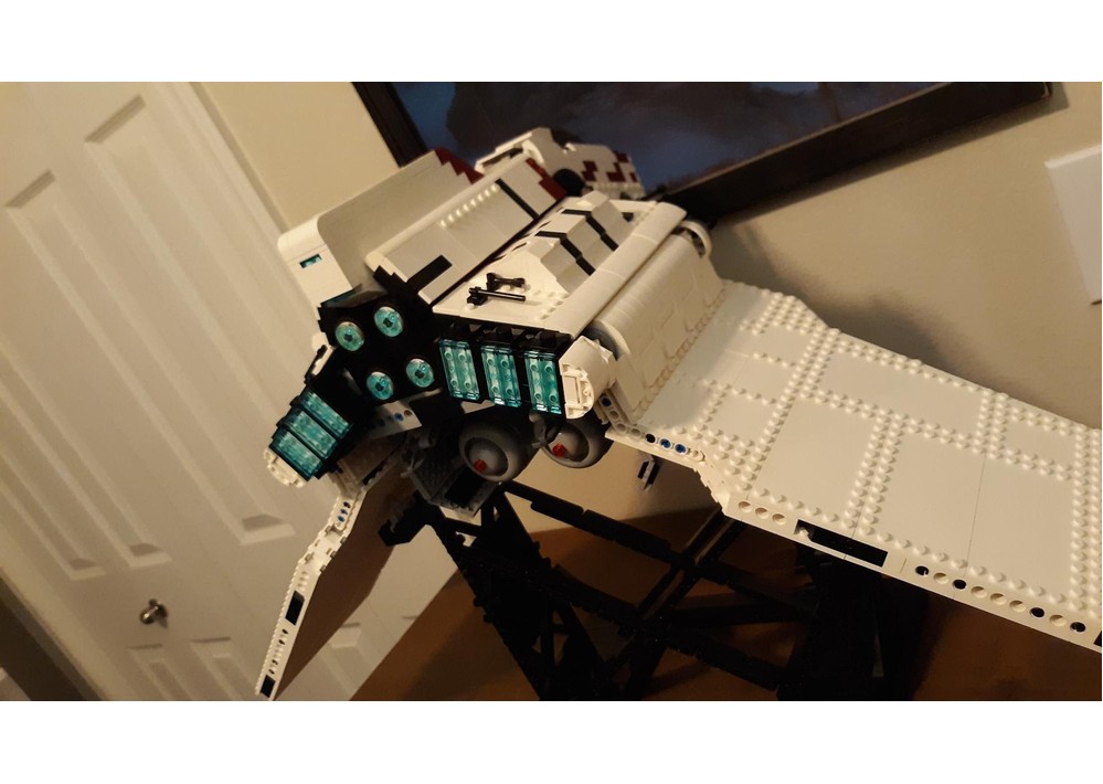 LEGO MOC Republic Shuttle with TIE Bomber by wheelsspinnin ...