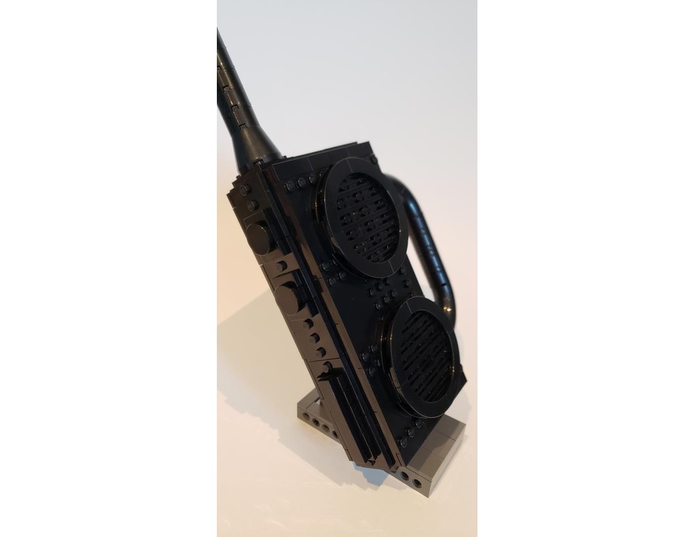 LEGO MOC Minifigure Radio - Human Size by Jeffy-O | Rebrickable - Build ...