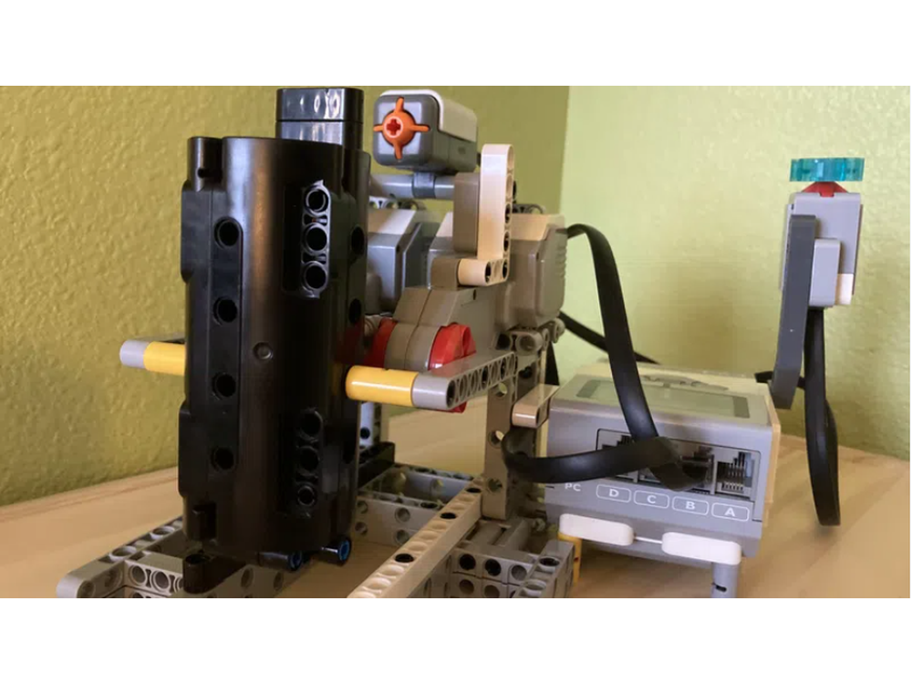 LEGO MOC EV3 Dice Roll3r by The Alvocado | Rebrickable - Build with LEGO