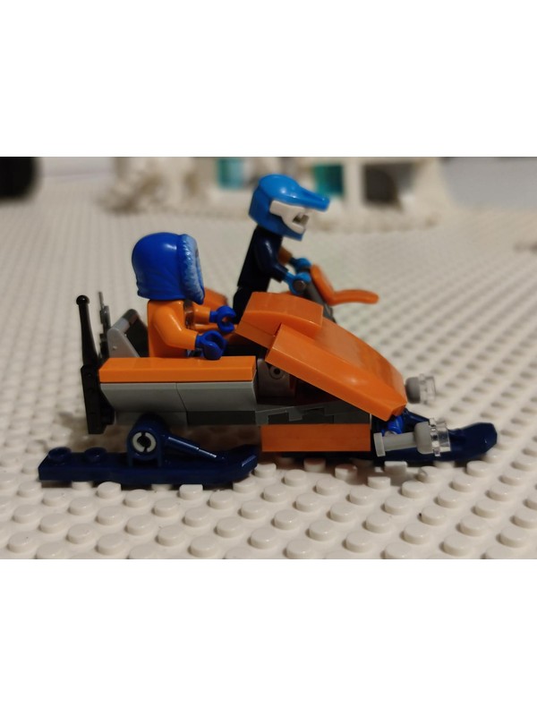 LEGO MOC Arctic Sidecar by silenfu | Rebrickable - Build with LEGO