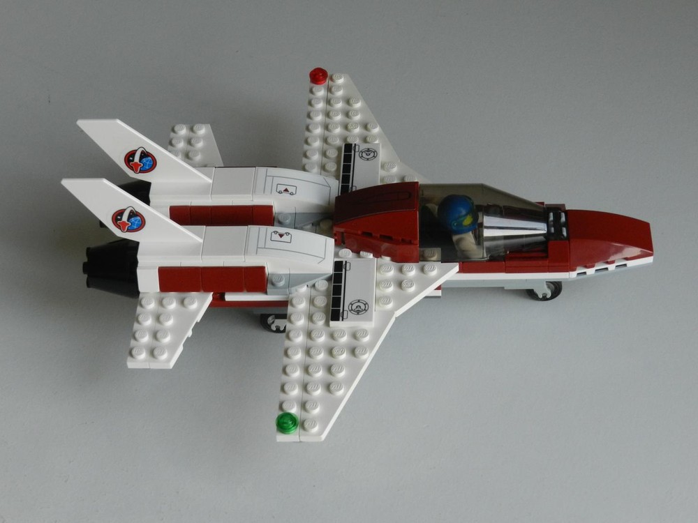 LEGO MOC Jet fighter by Friendly Orc | Rebrickable - Build with LEGO