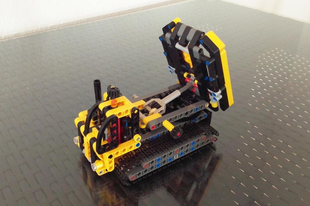 LEGO MOC 42121 Tracked Dumper by Nequmodiva | Rebrickable - Build with LEGO