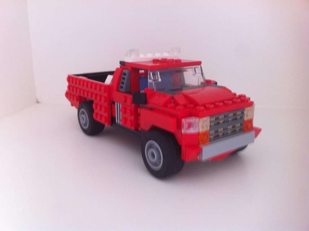 LEGO MOC 5867 Ford F350 by Turbo8702 | Rebrickable - Build with LEGO