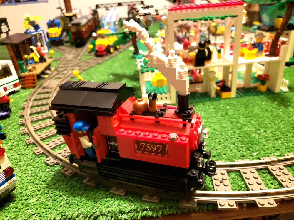 LEGO MOC 0-4-0 Pannier Tank Engine by Rocket Racer318 | Rebrickable ...