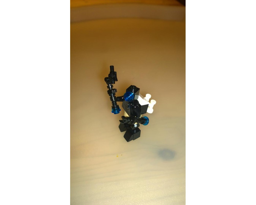 LEGO MOC Cyborg the Robot Hunter by RobotMaster | Rebrickable - Build ...