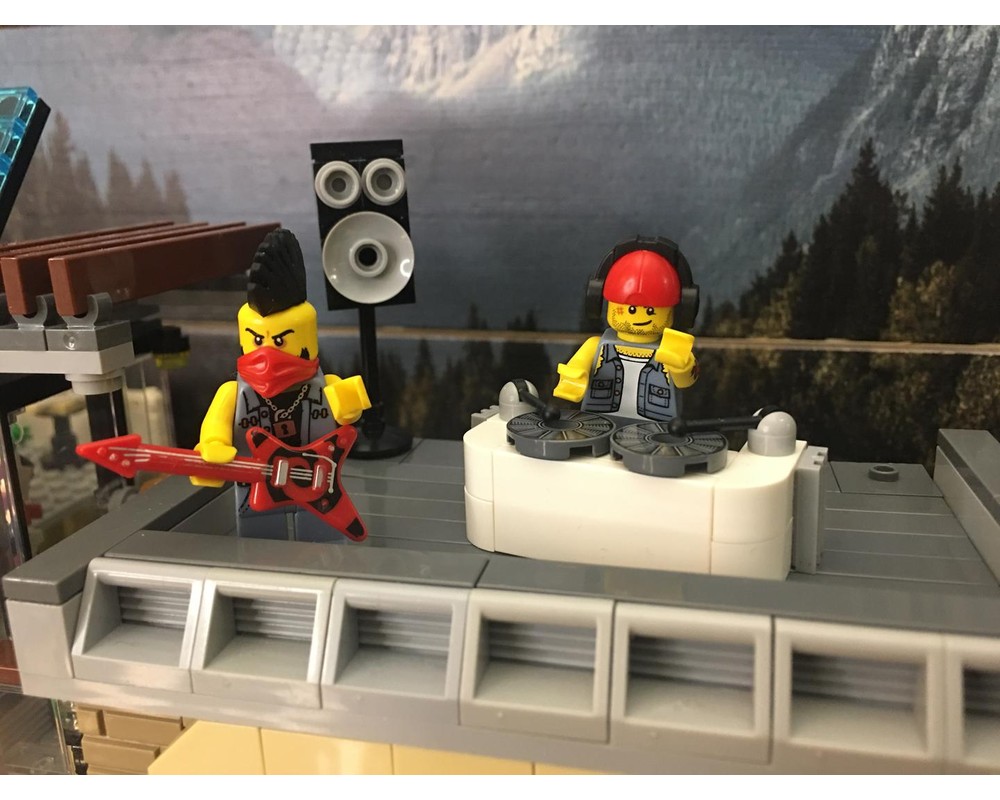 LEGO MOC Modular Custom House (Music Shop) Additional for sets 31105 ...