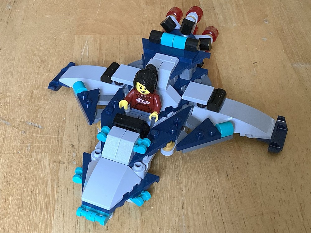 LEGO MOC 80107 Spring Fling Spaceship by CathyVT | Rebrickable - Build ...