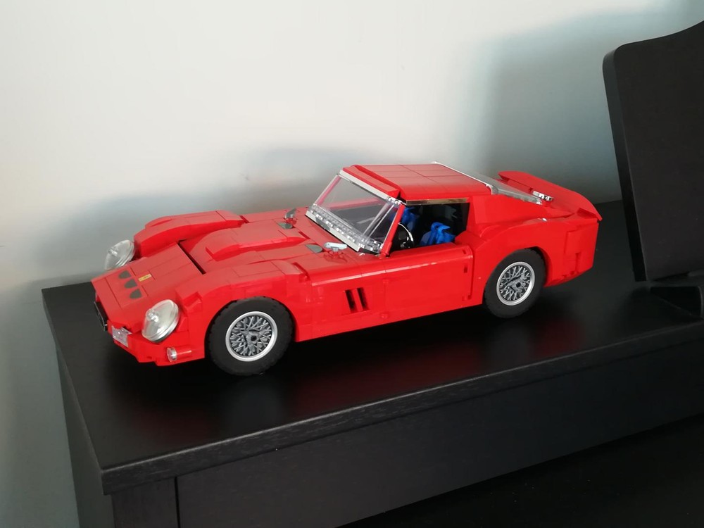 LEGO MOC Ferrari 250 GTO (1962) by Rastacoco | Rebrickable - Build with ...