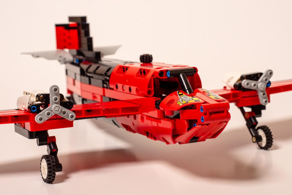 LEGO MOC Red Cargo Plane by Brightwood | Rebrickable - Build with LEGO