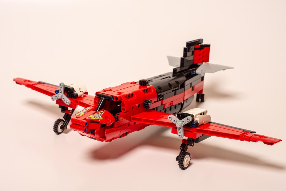 LEGO MOC Red Cargo Plane by Brightwood | Rebrickable - Build with LEGO