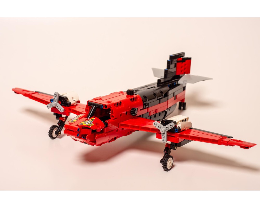 LEGO MOC Red Cargo Plane by Brightwood | Rebrickable - Build with LEGO