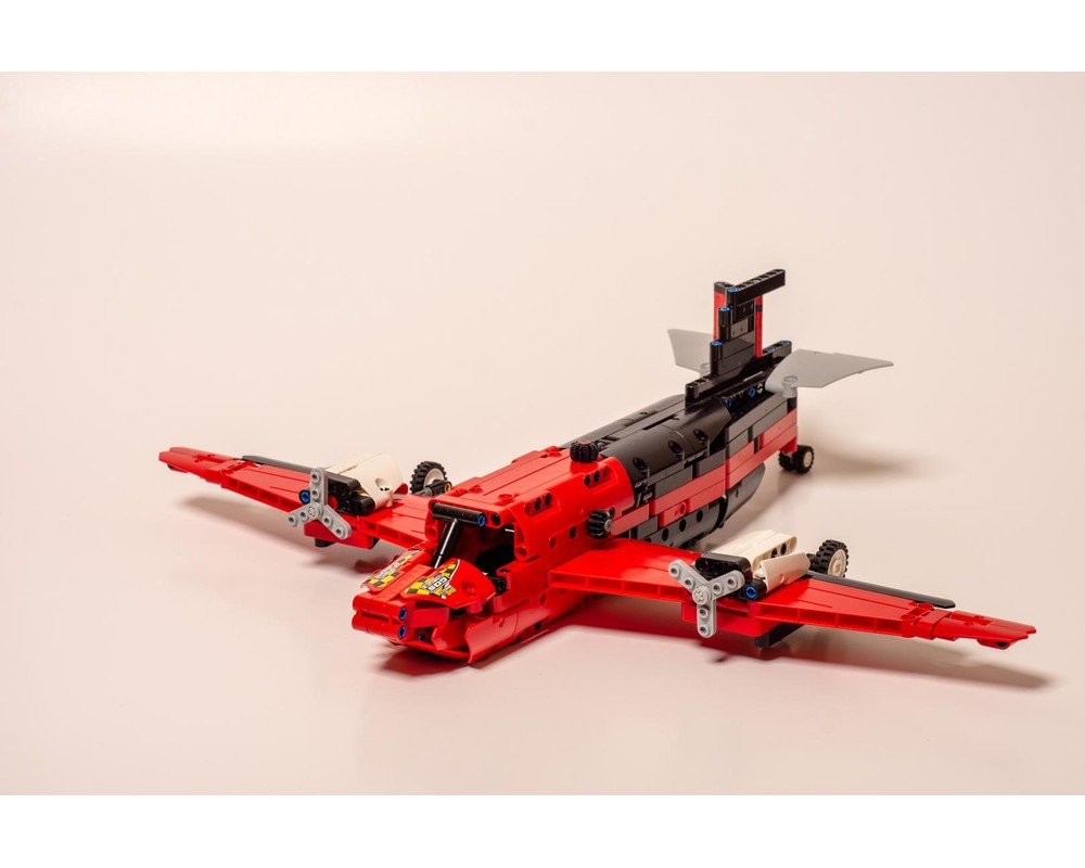 LEGO MOC Red Cargo Plane by Brightwood | Rebrickable - Build with LEGO
