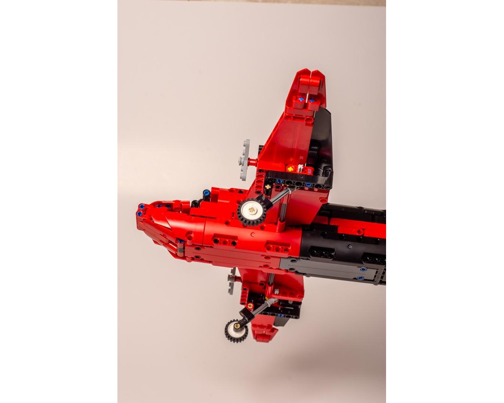LEGO MOC Red Cargo Plane by Brightwood | Rebrickable - Build with LEGO