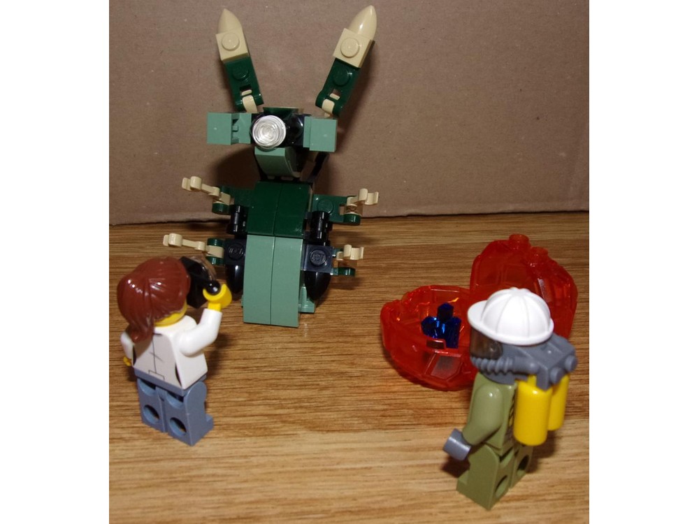 LEGO MOC Mimic Bug by JusTiCe8 | Rebrickable - Build with LEGO