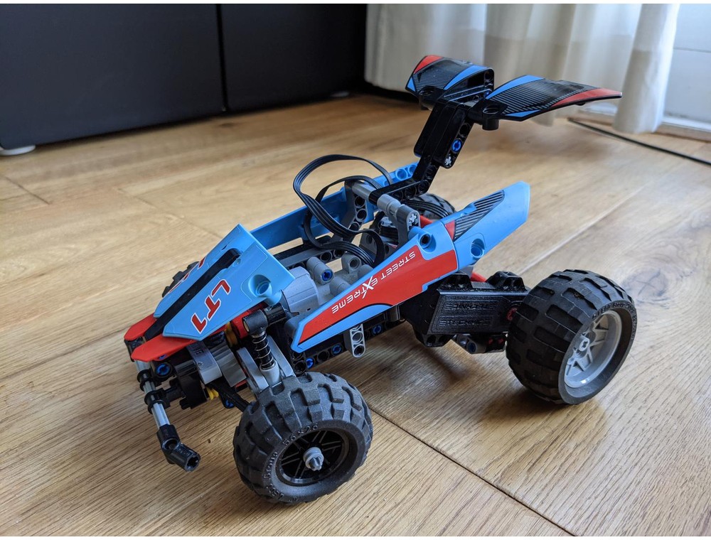 LEGO MOC Ugly Buggy by HighKing | Rebrickable - Build with LEGO