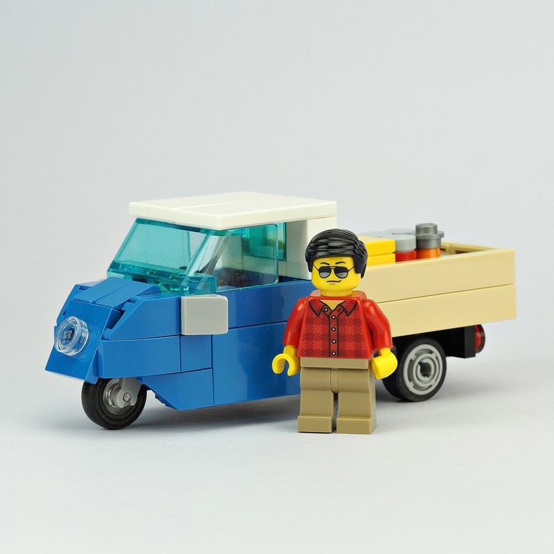 LEGO MOC 3 Wheels Truck by De_Marco | Rebrickable - Build with LEGO