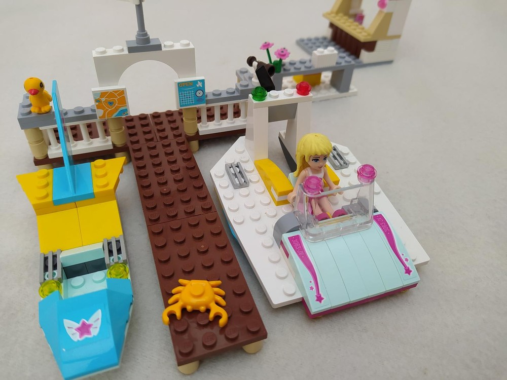 LEGO MOC 3063 Heartlake Marina by thekitchenscientist | Rebrickable ...