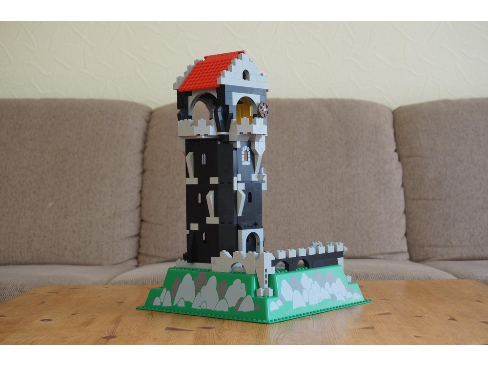 LEGO MOC 6086 Rapunzel's Tower by SKKAY | Rebrickable - Build with LEGO