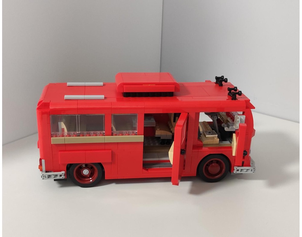 LEGO MOC 10258 Transporter T2 by Kirvet | Rebrickable - Build with LEGO