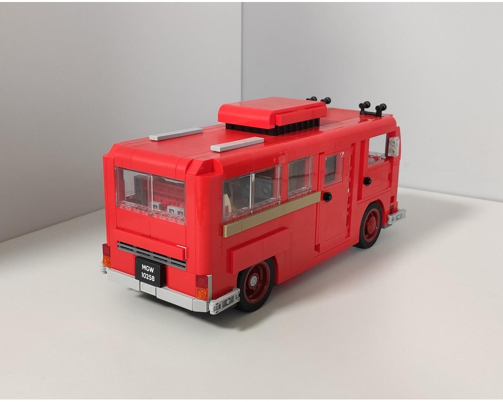 LEGO MOC 10258 Transporter T2 by Kirvet | Rebrickable - Build with LEGO