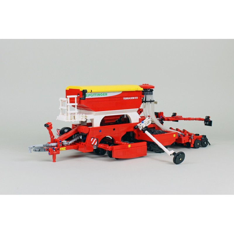 LEGO MOC Pottinger Terrasem T3 Seeder by M_longer | Rebrickable - Build ...