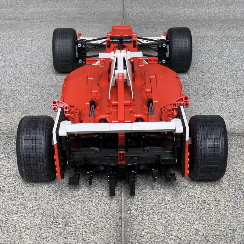 LEGO MOC F1 Ferrari F2004 1:8 by Lnteknik | Rebrickable - Build with LEGO