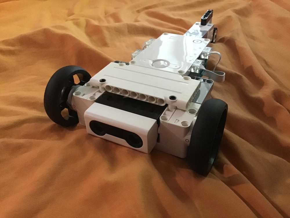 LEGO MOC-75636 Front wheel drive rear wheel steering car by Worm65 ...