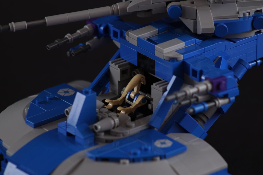 LEGO MOC Armored Assault Tank (AAT) by Gubi_Systems | Rebrickable ...