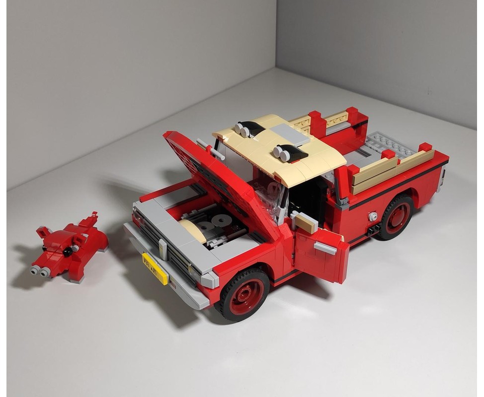 LEGO MOC 10258 Farmer's Pickup by Kirvet | Rebrickable - Build with LEGO