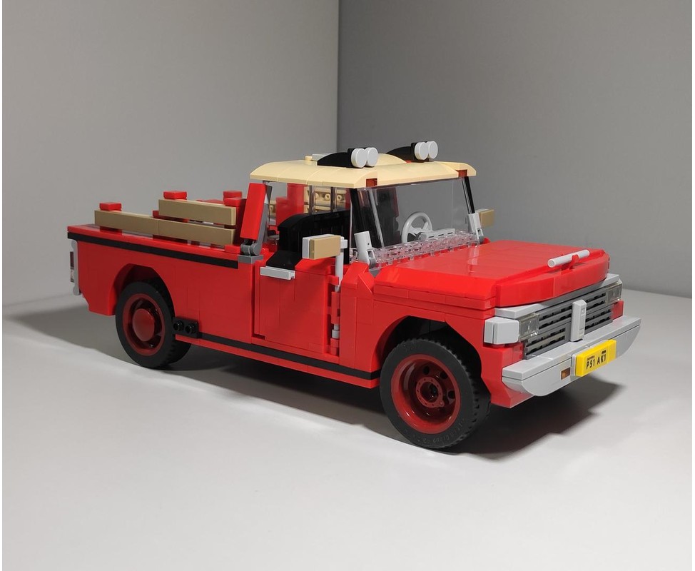 LEGO MOC 10258 Farmer's Pickup by Kirvet | Rebrickable - Build with LEGO