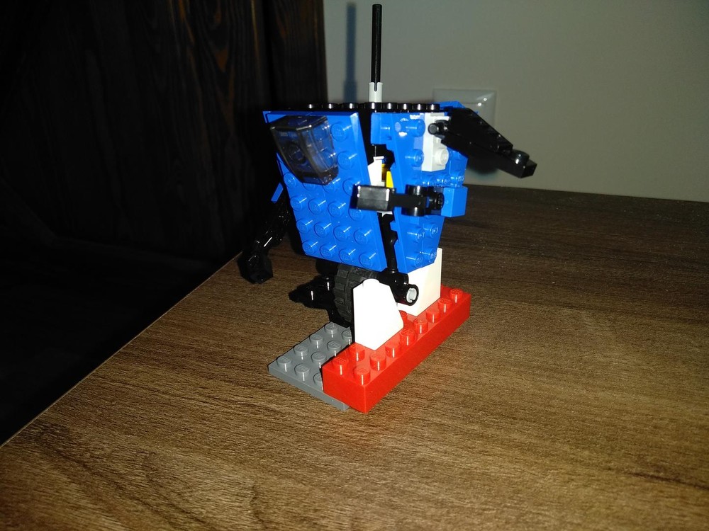 LEGO MOC 31087 - Claptrap CL4P-TP by KlintIsztvud | Rebrickable - Build ...