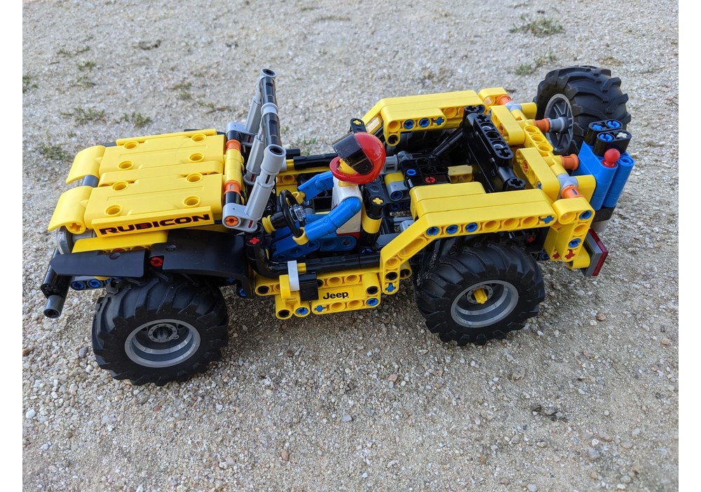 LEGO MOC-76233 Willis Jeep (42122 Jeep Wrangler) by jpgon | Rebrickable ...