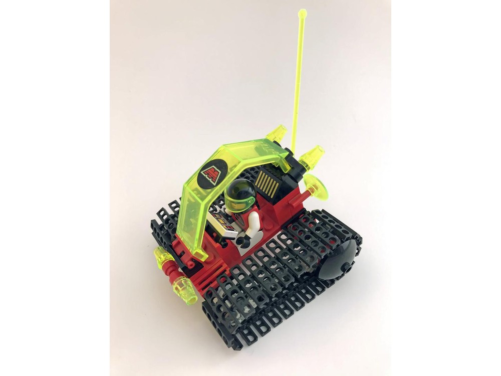 LEGO MOC Tracked Beacon Tracer by Thomus_Bean | Rebrickable - Build ...