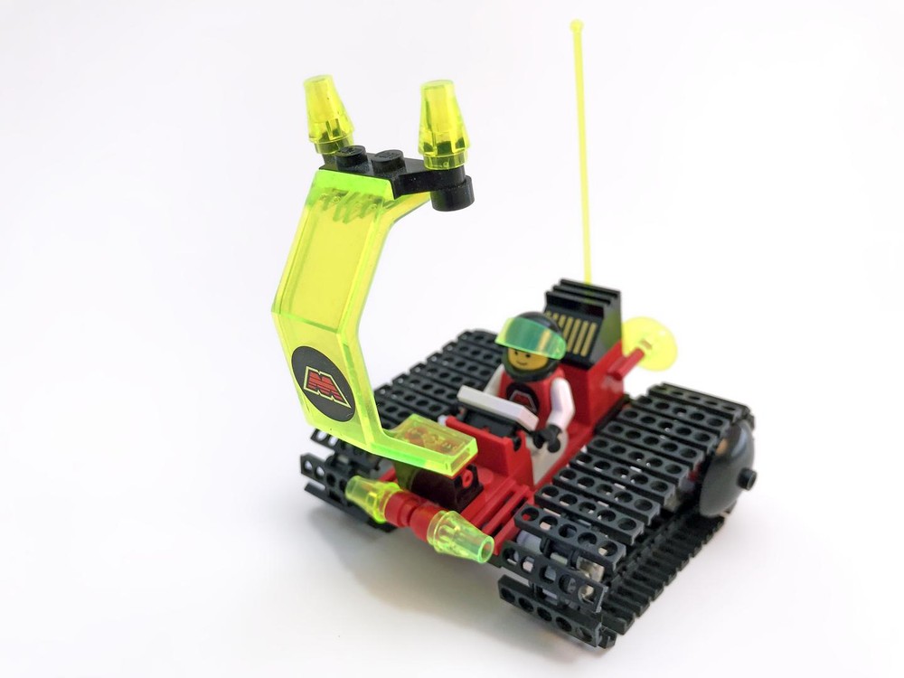 LEGO MOC Tracked Beacon Tracer by Thomus_Bean | Rebrickable - Build ...
